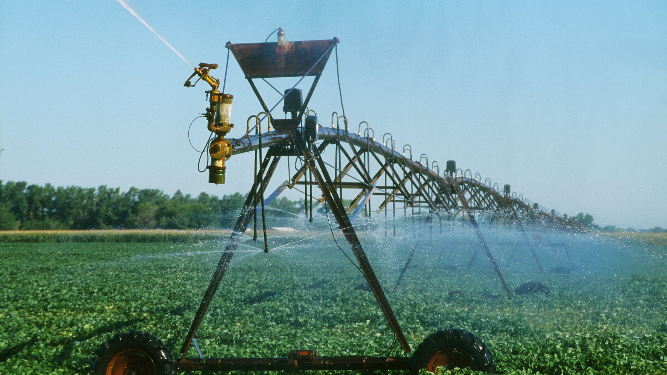 Center Pivot Handbook a Comprehensive Guide for Growers | CropWatch ...