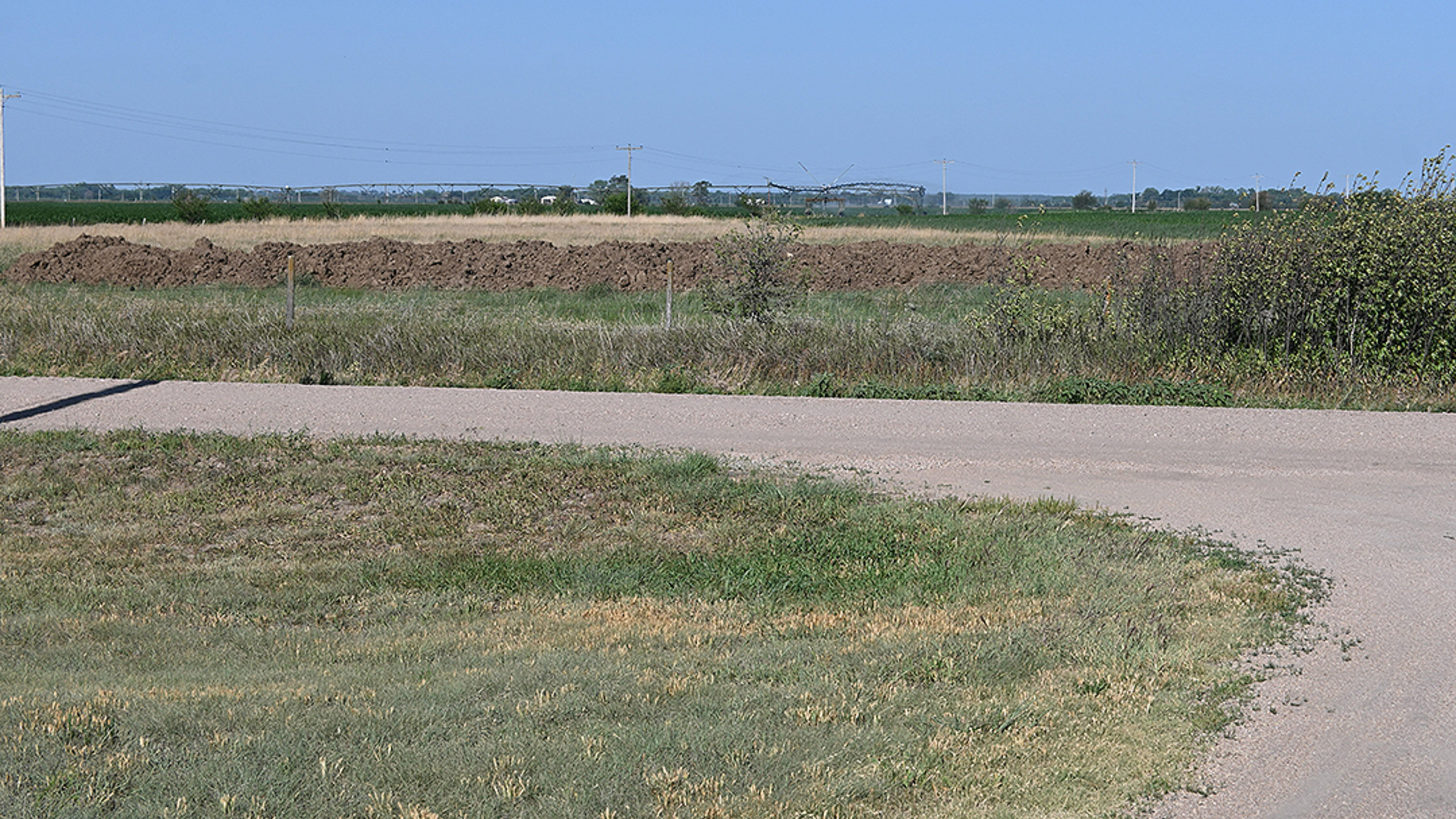 Manure Stockpiles: Mind Your Manners | CropWatch | Nebraska