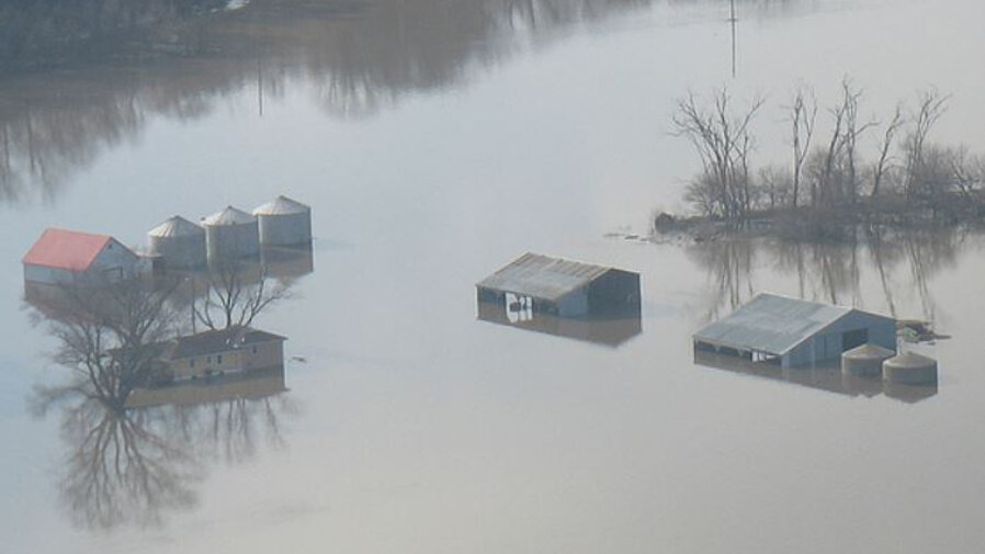 Flooding and Stored Grain | CropWatch | Nebraska